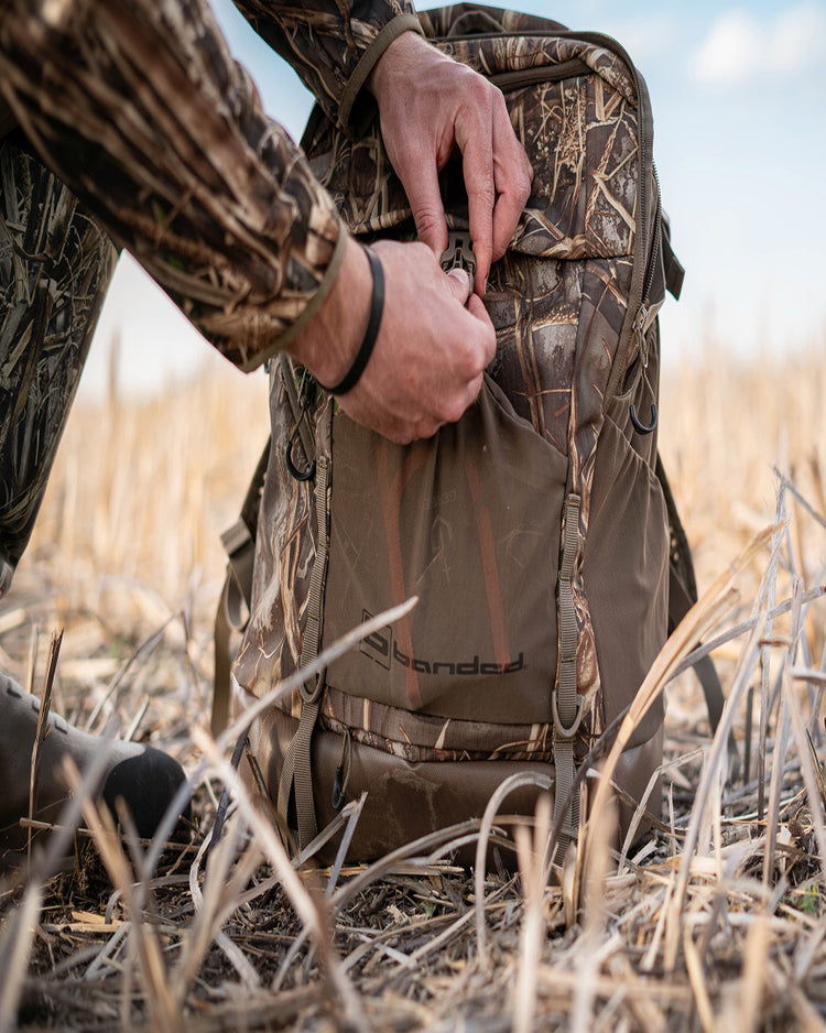 On-the-Fly Welded BackPack – Banded