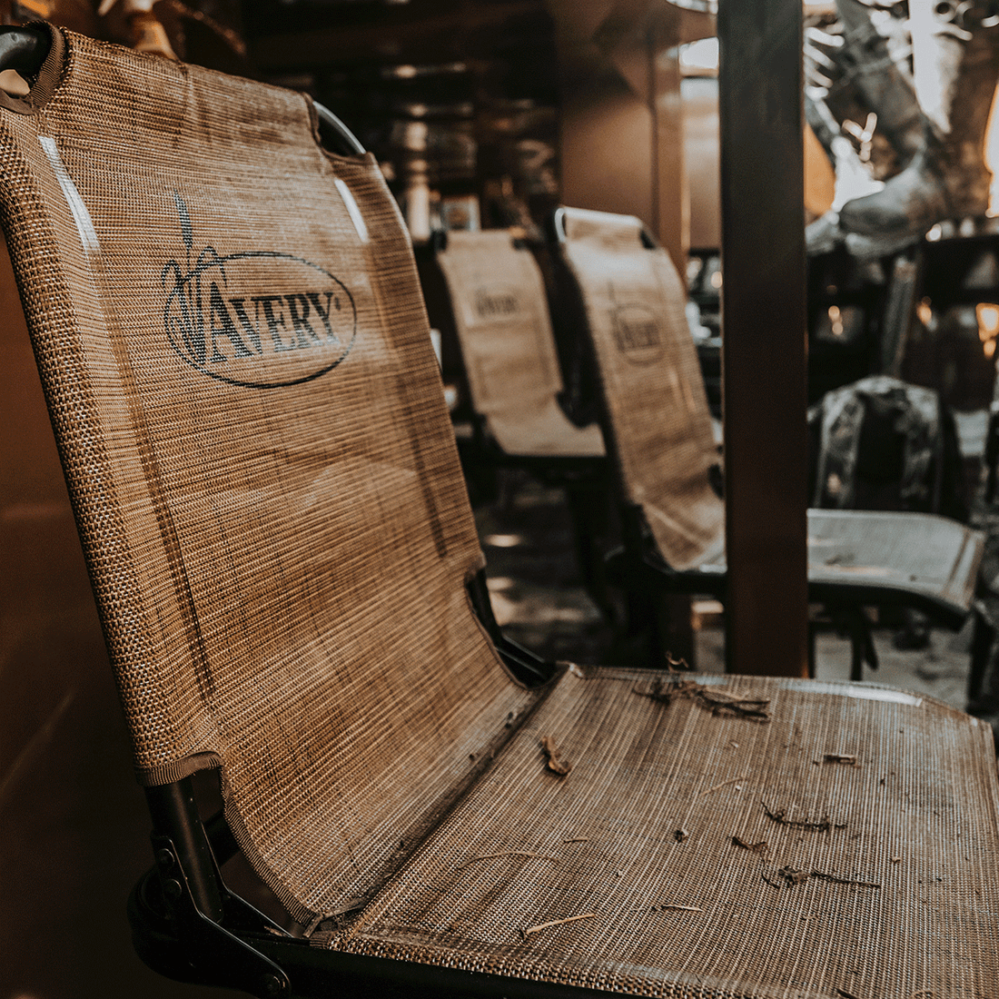 Avery Quick-Set™ Swiveling Boat Seat - Banded Hunting Gear